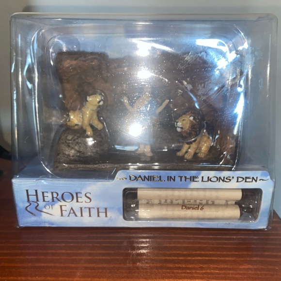 Heros Of Faith | Accents | Heroes Of Faith Daniel In The Lions Den ...
